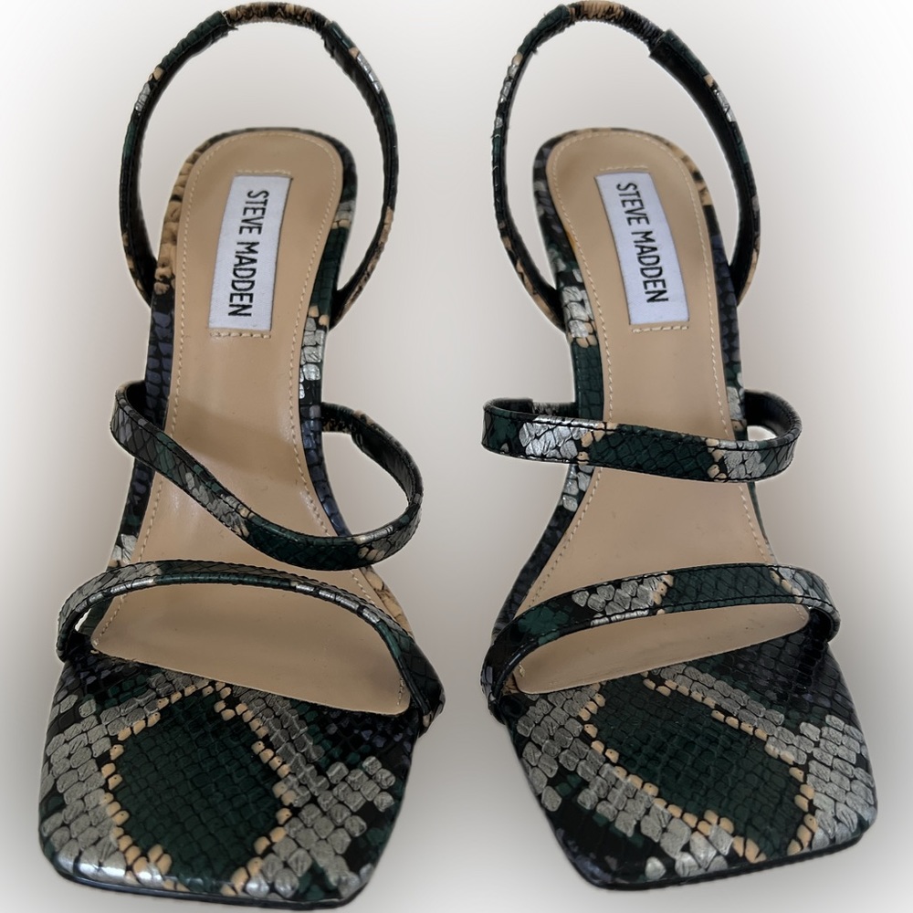 Steve Madden Grade Green Snake Heels 6 - Gem
